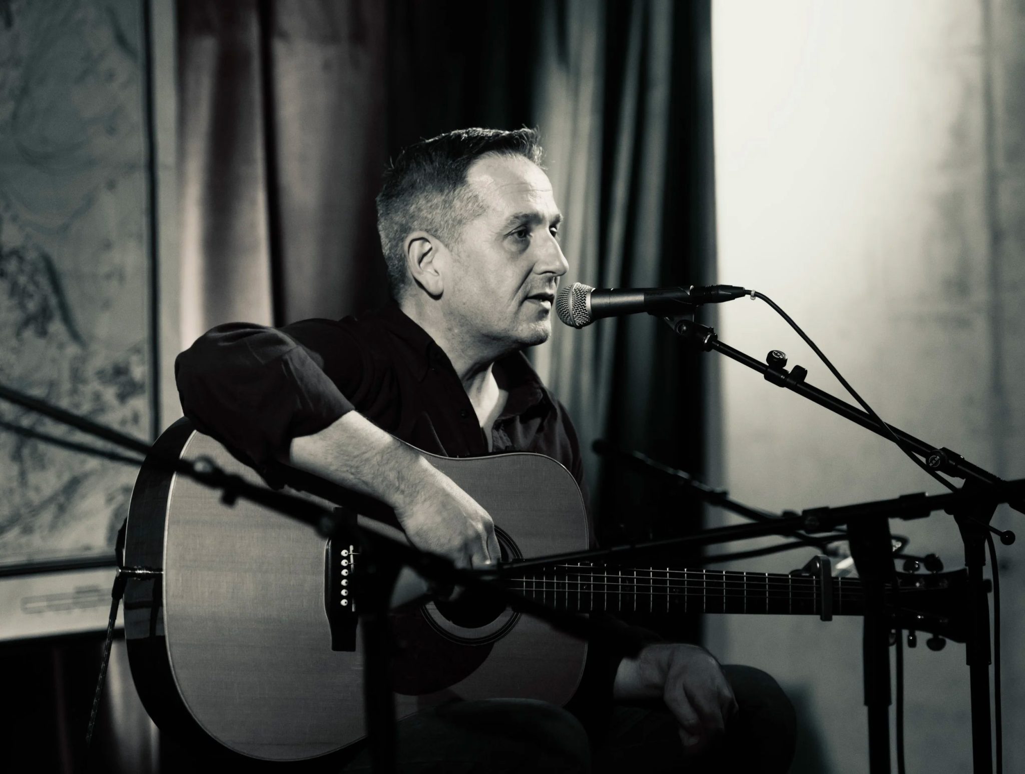 Mick+B&W+guitar – Emmanuel United Church